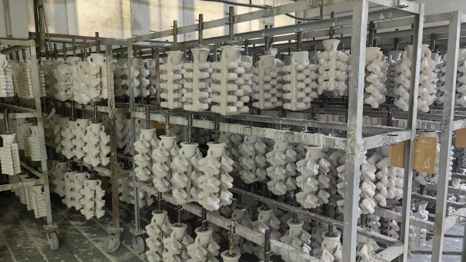 Defect Analysis of Shell Mold Issues in Investment Casting - Pingheng ...